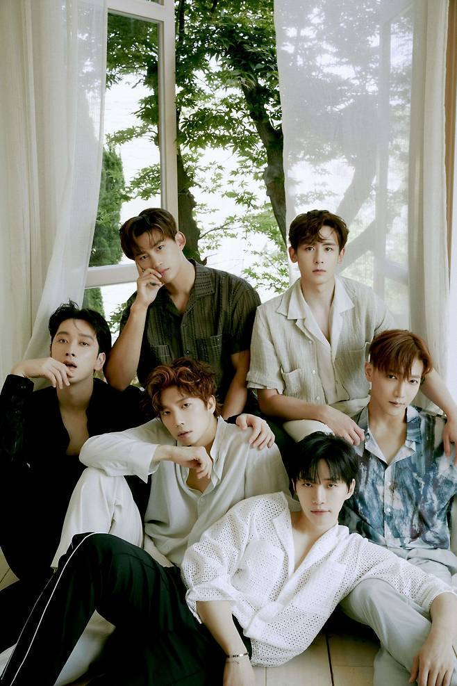 2PM, 5년 만의 완전체 앨범..한정판 LP로 낸다