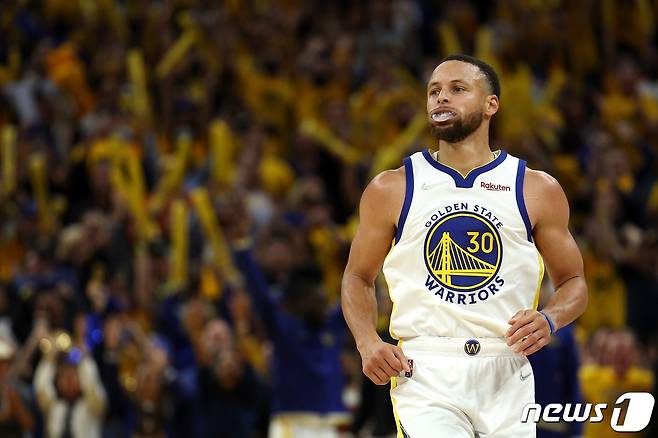 Nba 골든스테이트 19점차 뒤집고 댈러스에 2연승