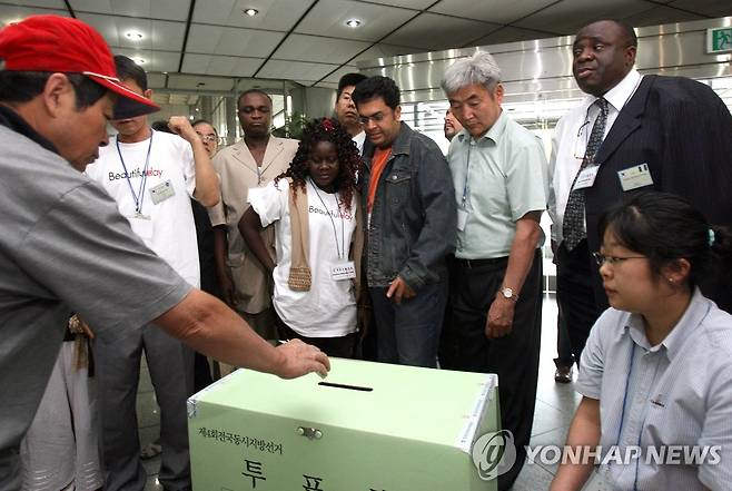 팩트체크 중국 동포 밀집 지역만 민주당 후보가 당선됐다고