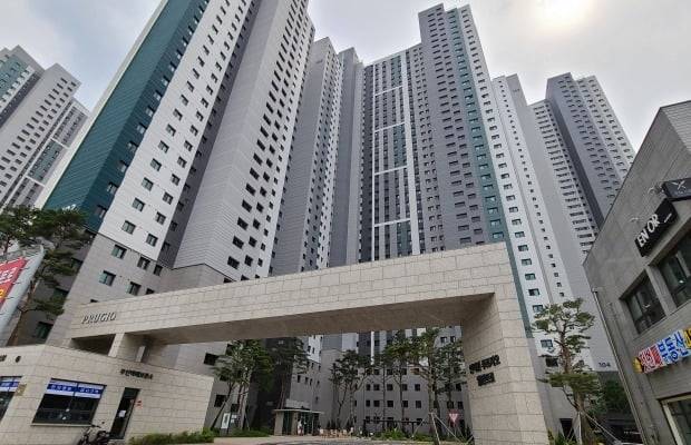 웃돈 준다 할 때 팔 걸2년 전 가격으로 돌아간 인덕원 아파트