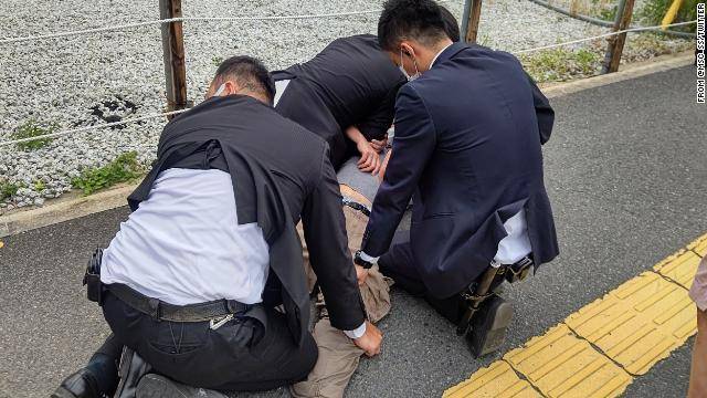 Cnn 아베 총격 용의자 현장 검거 장면 입수 보도