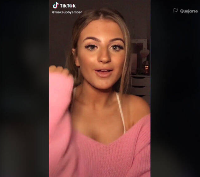 가정폭력 인한 상처 드러낸 16세 소녀가 공개한 영상 | 어썸클