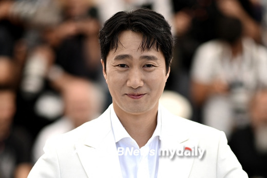 박찬욱 헤어질 결심 美 아카데미 감독·남우박해일 여우탕웨이주연·국제영화상 유력 후보 해외이슈