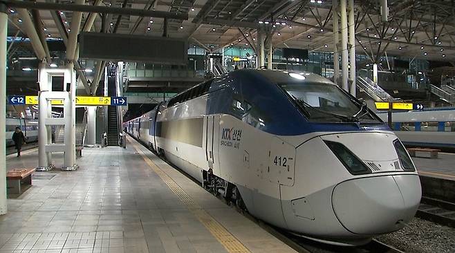 [2023나라살림] 정부, 도로·철도·항공 SOC 예산 확 줄였다