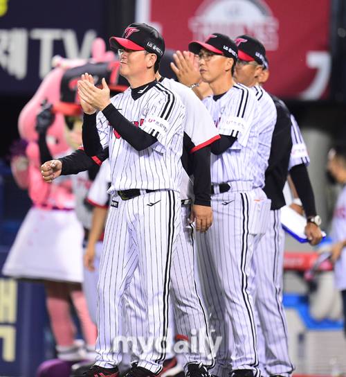 '3연패' SSG, '2연승' LG 3G차→우승경쟁 끝까지 간다 '3년전 향기 스멀스멀'