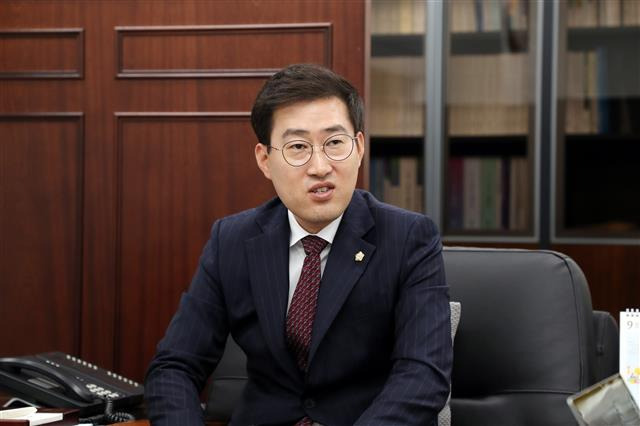 서울 최연소 구의장 소통·혁신하는 모습 보여 드릴 것 의정 포커스