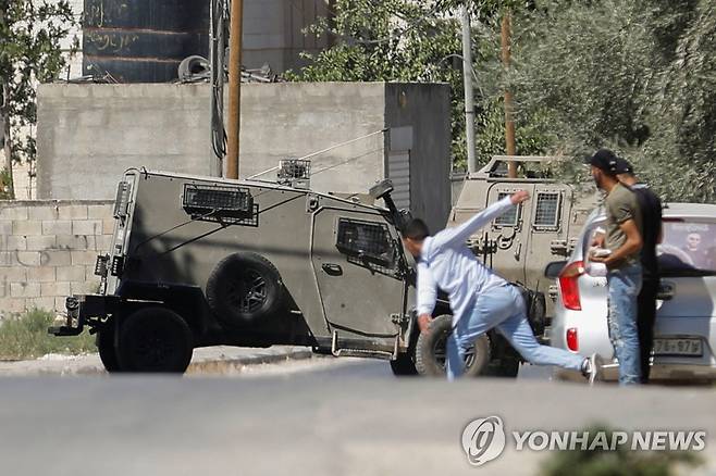 이스라엘군 서안 수색 중 무력충돌팔 무장대원 4명 사망