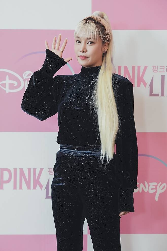 랄랄 핑크 라이 각본 없는 드라마 같은 연애 리얼리티