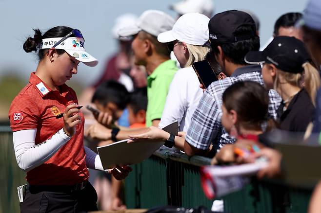 태국 19세 티띠꾼, 여자골프 세계랭킹 2위로