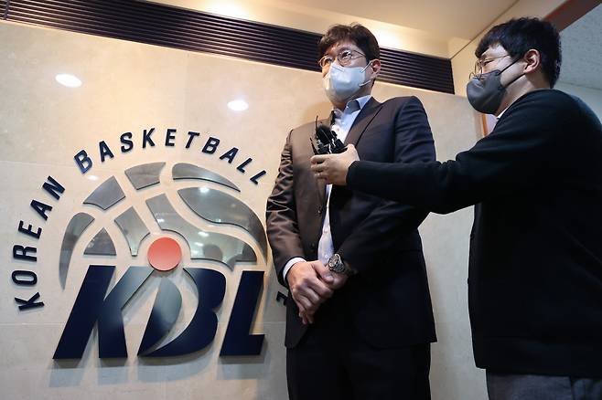 불안하던 캐롯, 개막 전부터 위기..KBL '1차 가입금 미납땐 출전불허'