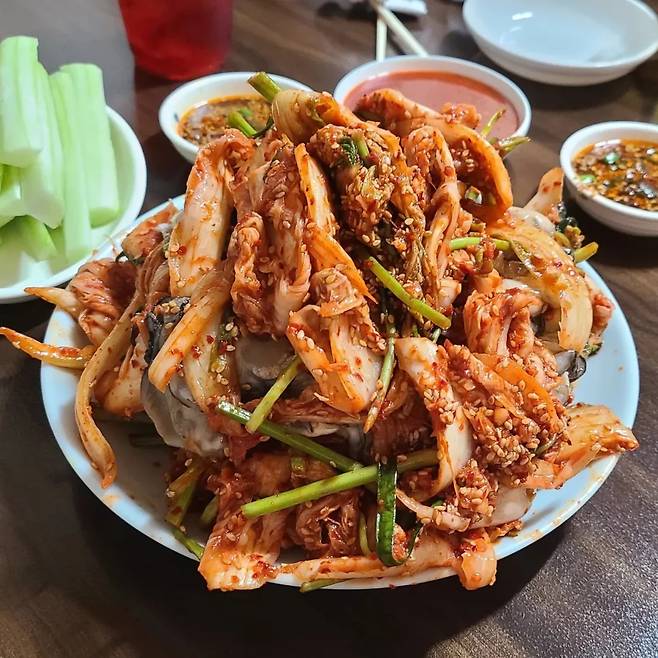 님아 그 시장을 가오 백종원 물개박수 치게 만든 삼척 문어집 식신