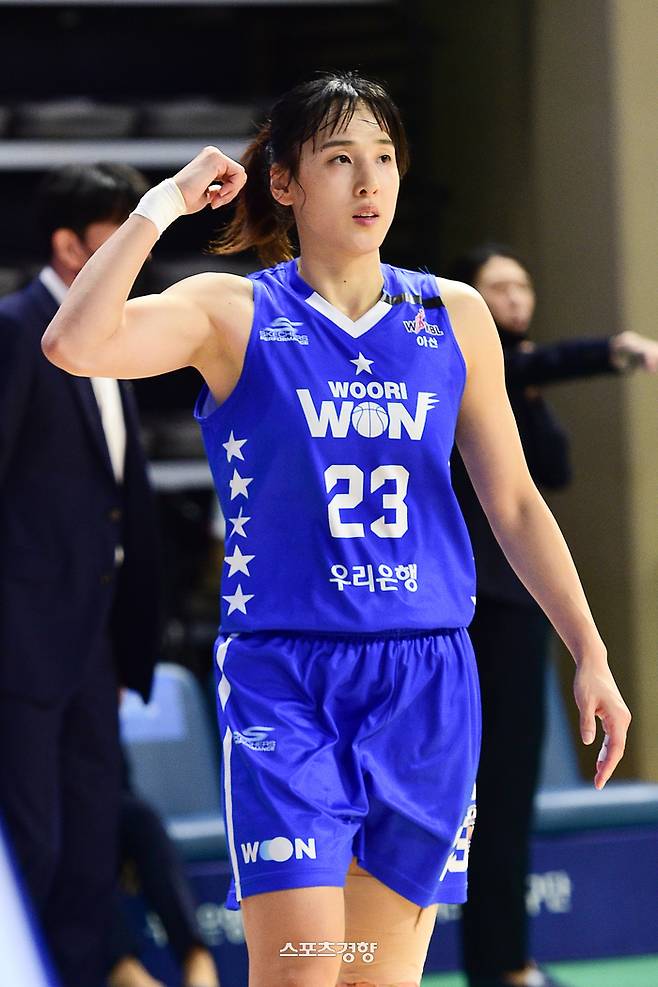올해는 정말 우리 천하개막전부터 김단비 33점 폭발