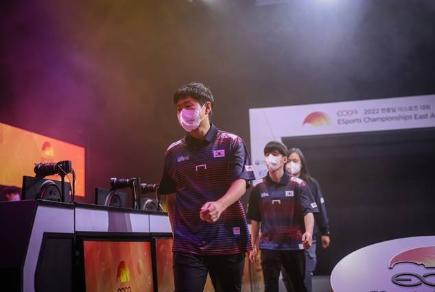 [ECEA 2022] ‘e풋볼 2023’ 한국팀, 일본에 지고 중국에 이기며 1승 1패