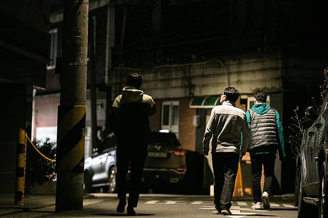 포토in 극한 노동 보호관찰관의 24시