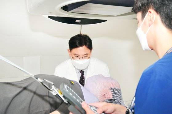 1년 병원 돌아도 원인 몰랐다5년간 환자 절반 죽은 슬픈 암