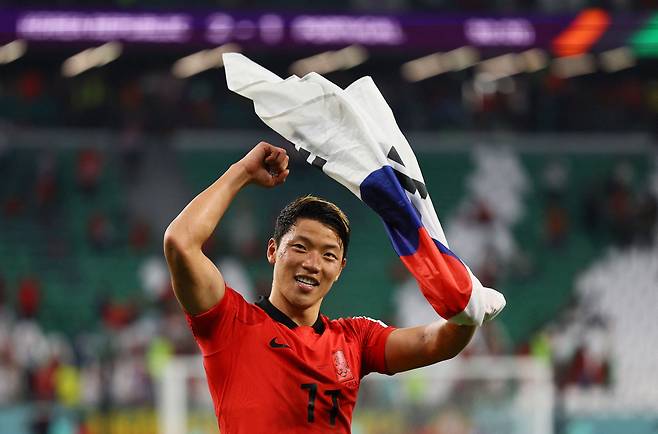 尹대통령 축구 대표팀 16강 진출 축하가능성 온 세상에 보여주길”