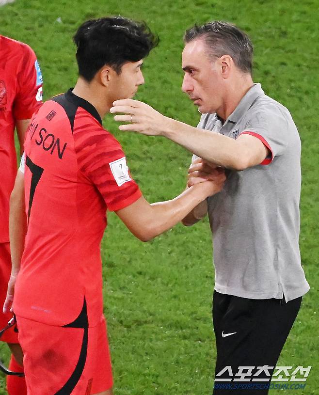 카타르 On 브라질전 끝으로 공석이 된 대표팀 사령탑 포스트 벤투는