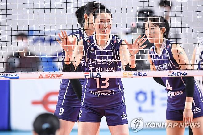 김연경 3경기 더 뛰면 프로배구 Fa 자격 처음으로 취득