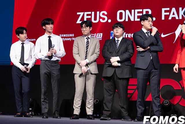 전현 선수들 어우러진 T1CON 2022 이벤트전, 팀 페이커-팀 구마유시 1대 1로 마쳐