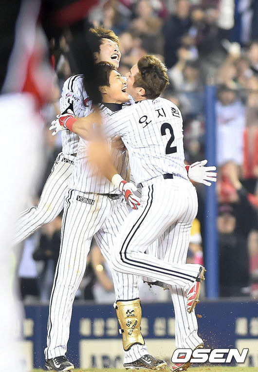 응원가 고사한 채은성, LG는 추억으로 묻어둔다…한화 22번으로 새출발