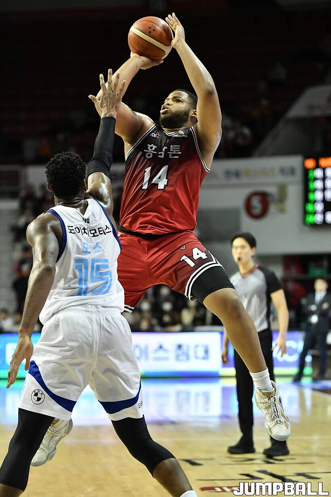 [JB프리뷰] ‘시즌 전적 3승 1패’ 선두 KGC, 또 한 번 KT 꺾고 5연승 달릴까?