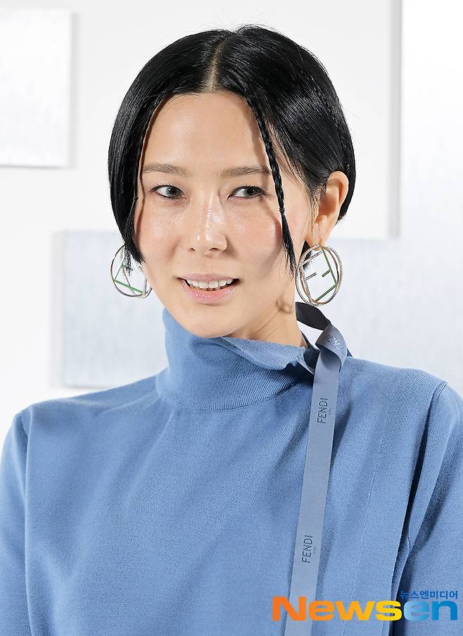 김나영 스타일리시한 단발스타일 포토엔hd