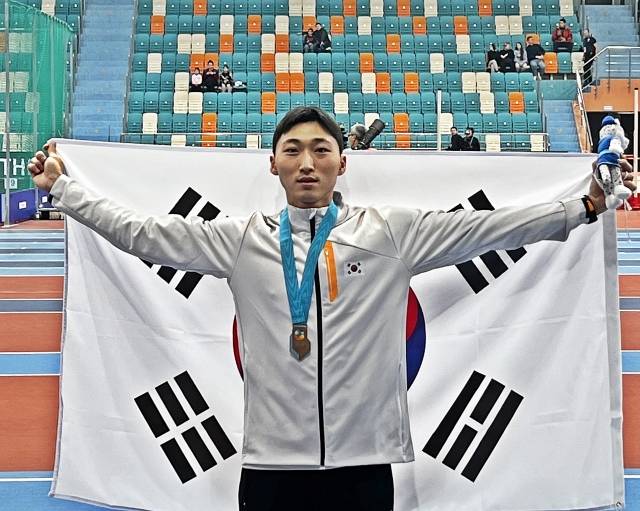 저를 믿었다” 정유선 韓최초 亞실내육상선수권 金 새 역사