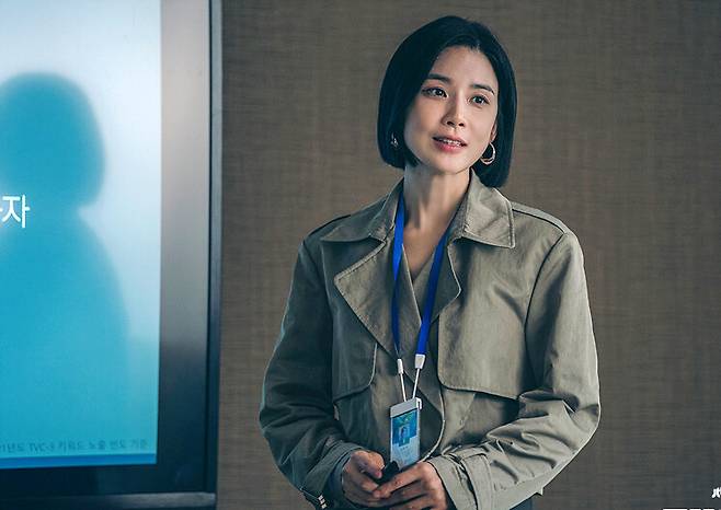 의 고아인 이유없이 욕망하라 코끼리가 ‘새 길을 내듯이