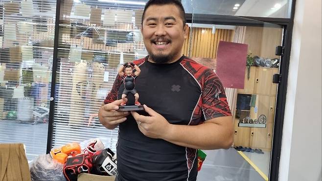 ‘중국 무술 도장깨기 파이터 난 사기꾼과 싸운다” 인터뷰
