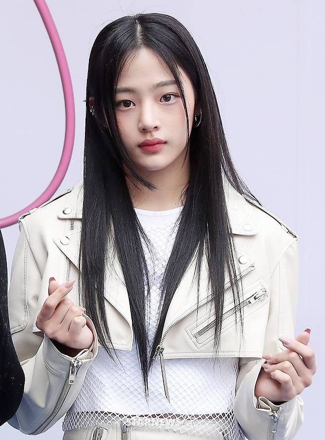 뉴진스 민지 청순 만화 주인공 ★포토