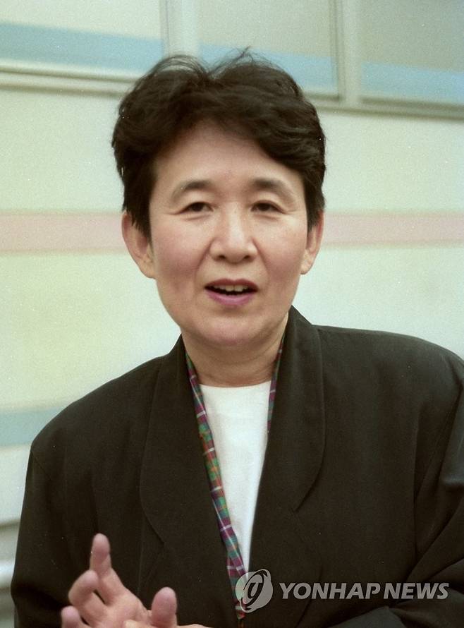 위안부 피해 최초 증언 할머니 책 쓴 일본 작가 별세