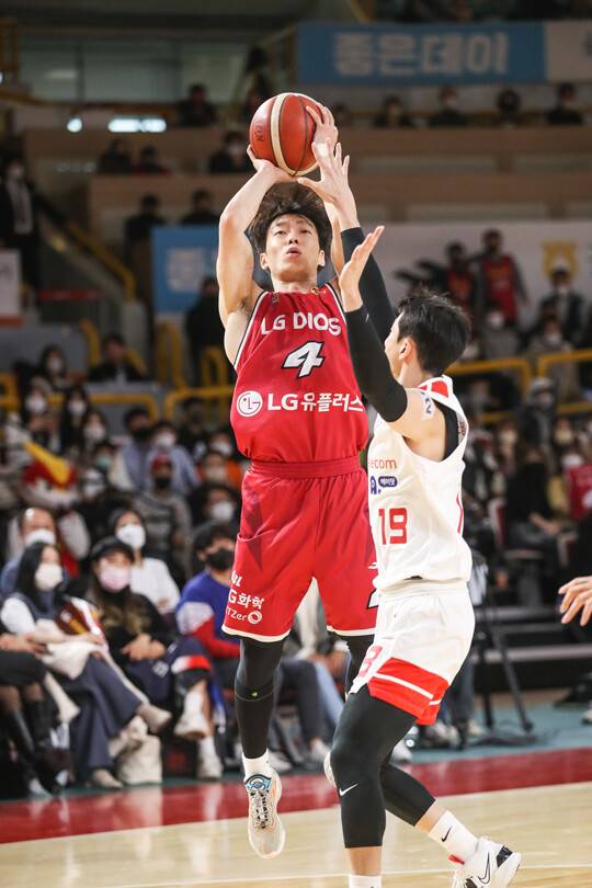 Kbl 4강 Po 수비와 어시스트에 쏟은 힘 득점은 만들지 못한 이재도