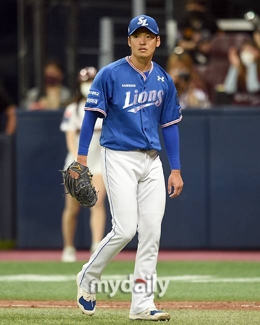 KBO에 42년째 허락되지 않은 퍼펙트게임…8회 1사 ‘운명의 글러브’[MD고척]