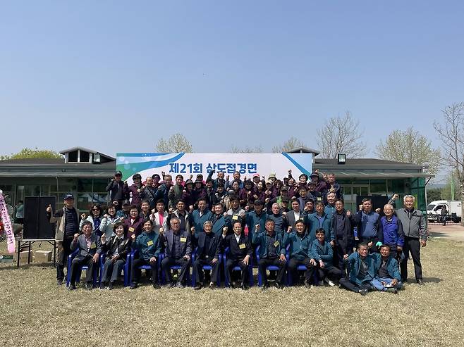 통금 없는 ‘자유의 땅에 모인 애주가들충주·원주·여주 58년 우정