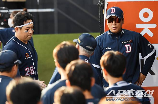 포토 양의지 이승엽 감독 다녀왔습니다