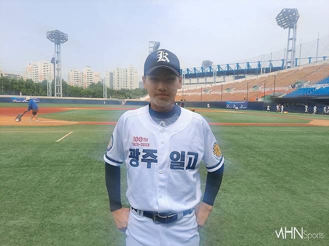광주일고의 무서운 신예 김타니 김성준이 뜬다