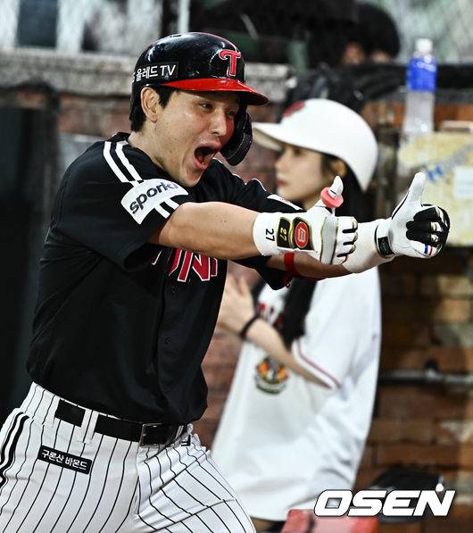 ‘홈런 1위' 박동원vs'타율 1위' 홍창기 & 'SV 1위' 서진용 vs '홀드 1위' 노경은 '집안싸움?'…KBO, 5월 MVP는?