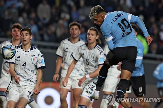 U20월드컵 우루과이 한국 꺾고 결승 오른 이탈리아 1 0 격파 첫 우승