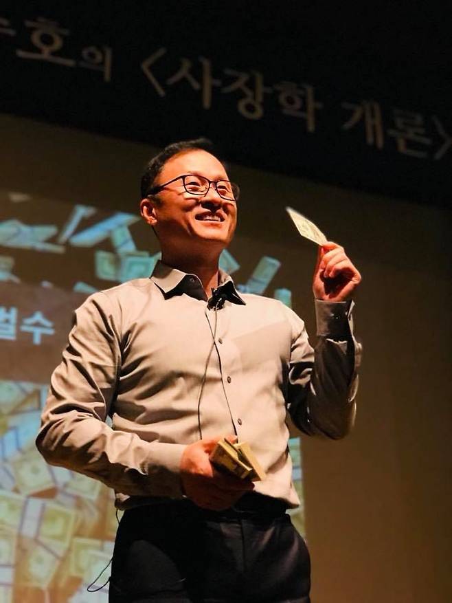 김승호 회장이 만든 스노우폭스 日 젠쇼 품으로 매각가는 8000억원