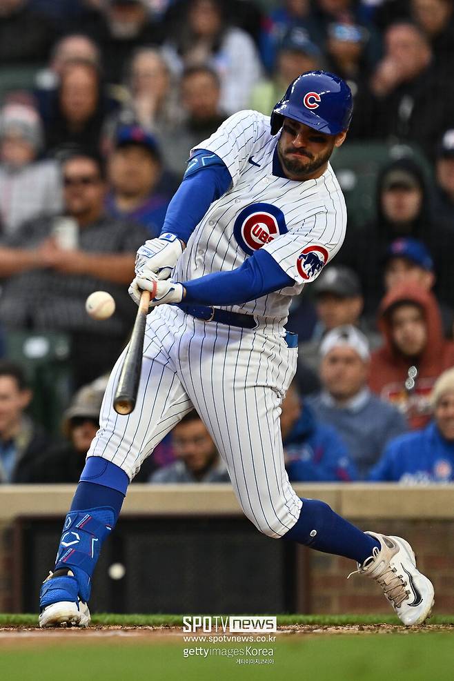 KBO 166안타 치고도 韓 잔류 실패…ML서 출루머신 등극, MVP를 1루로 밀어냈다