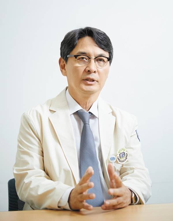 간이식 성공률 100 근접 중증 간경화·말기 신부전 환자도 수술 거뜬