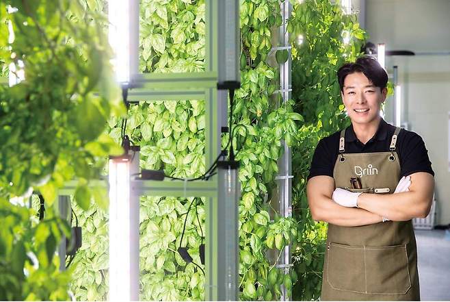 스마트팜 기술과 농산물 유통의 두 마리 토끼를 잡는다”