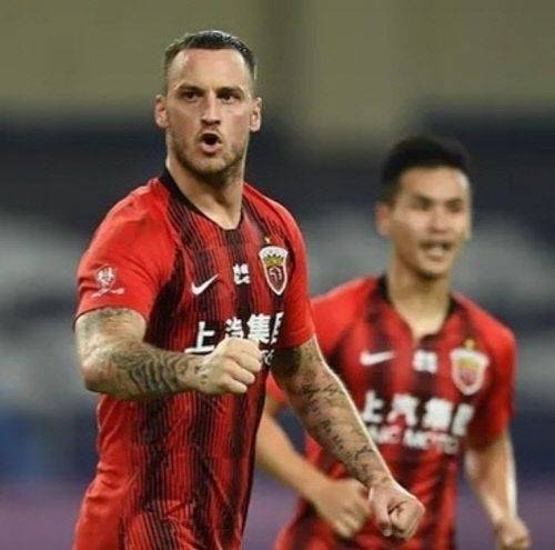 오피셜 Epl→中 충격 이적 아르나우토비치 인터 밀란으로 화려하게 복귀 예전과 달라
