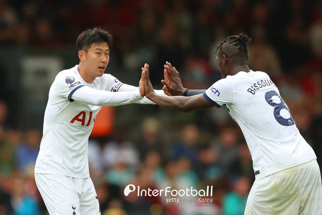 '캡틴 SON 아래서 행복 축구' 토트넘...'또 이타적 플레이' 손흥민, 키패스 4회+쐐기골 기점+평점 7.3점