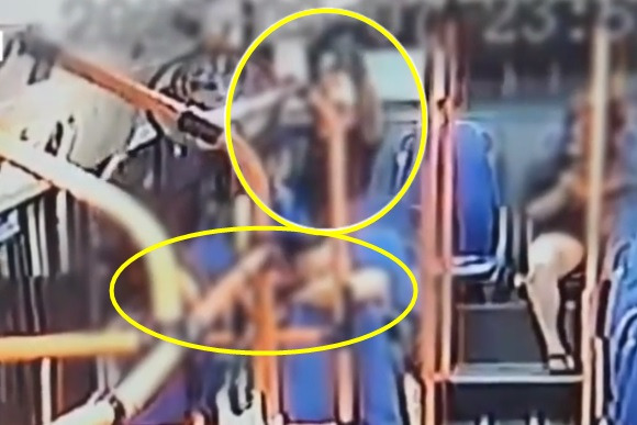 버스 옆자리 성추행 뒷자리 승객이 ‘촬영해 잡았다