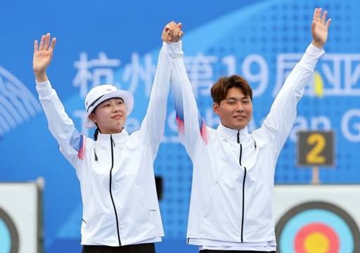 ‘비운의 신궁 이우석 혼성전서 亞게임 첫 금 명중 항저우 Ag
