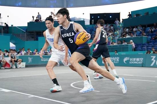 김동현의 3x3 4강 대만전 라스트 2점슛, 3x3 전문 선수들은 이렇게 바라봤다 [항저우AG]