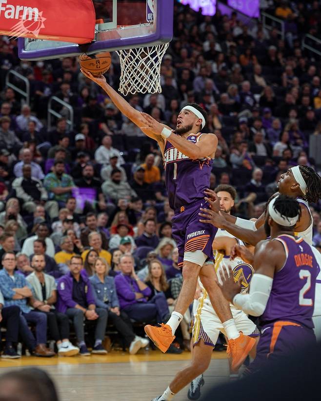32득점 데빈 부커의 날 피닉스 Gsw 꺾고 개막전 승리
