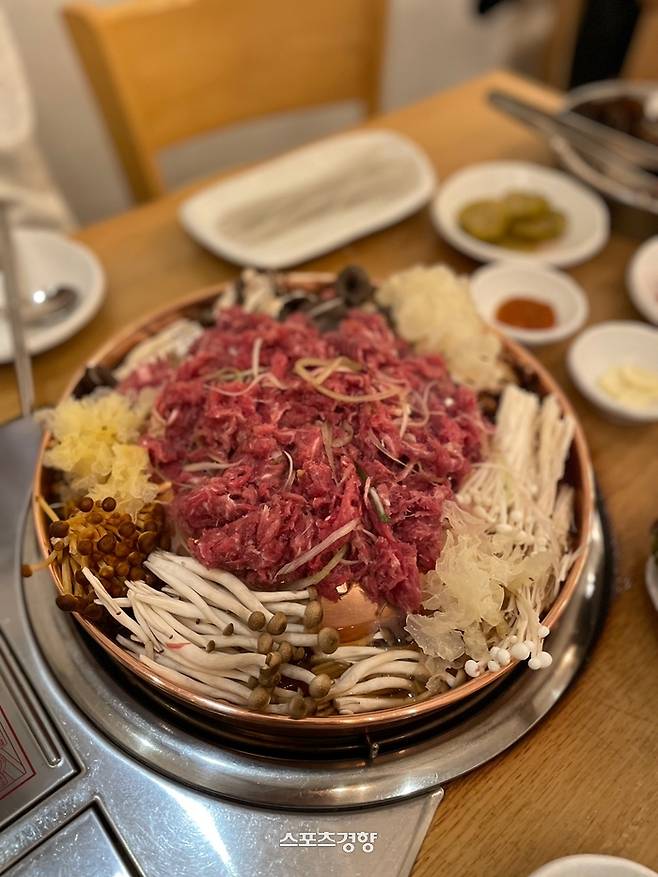 눈도 즐겁고 입도 즐거운서울서 즐기는 단풍 맛집 편식쟁이 주바리의 내돈내먹 찐리뷰