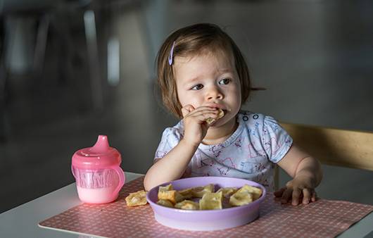 지루할 때마다 ‘더 먹는 우리 아이‘감정적 섭식이라고요